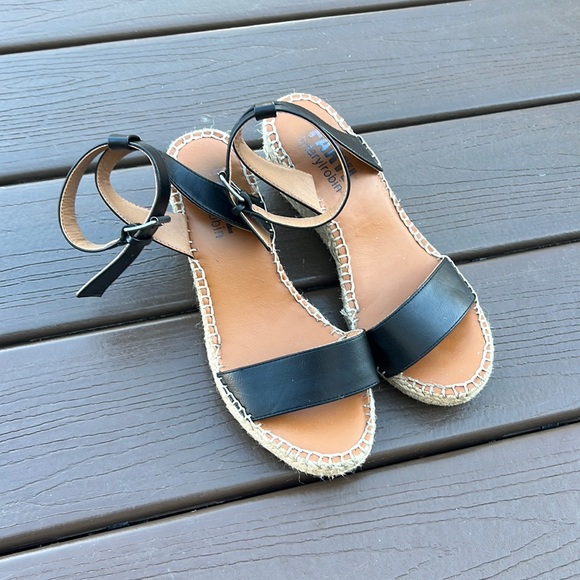 Farylrobin | Shoes | Faryl By Farylrobin Black Sandal Open Toe Wedges ...